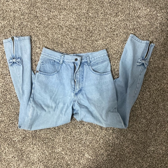 Cascade Sport | Jeans | Cascade Blues Light Wash Jeans 2 | Poshmark